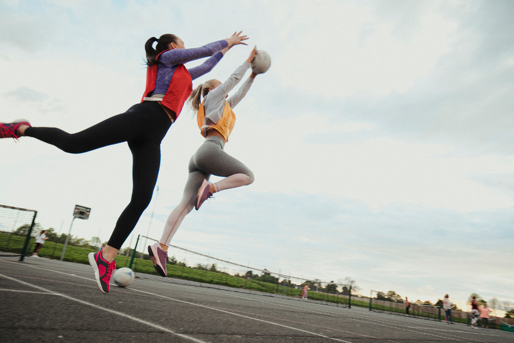 Managing Lower Back Pain in Netball – Morley Physiotherapy Centre